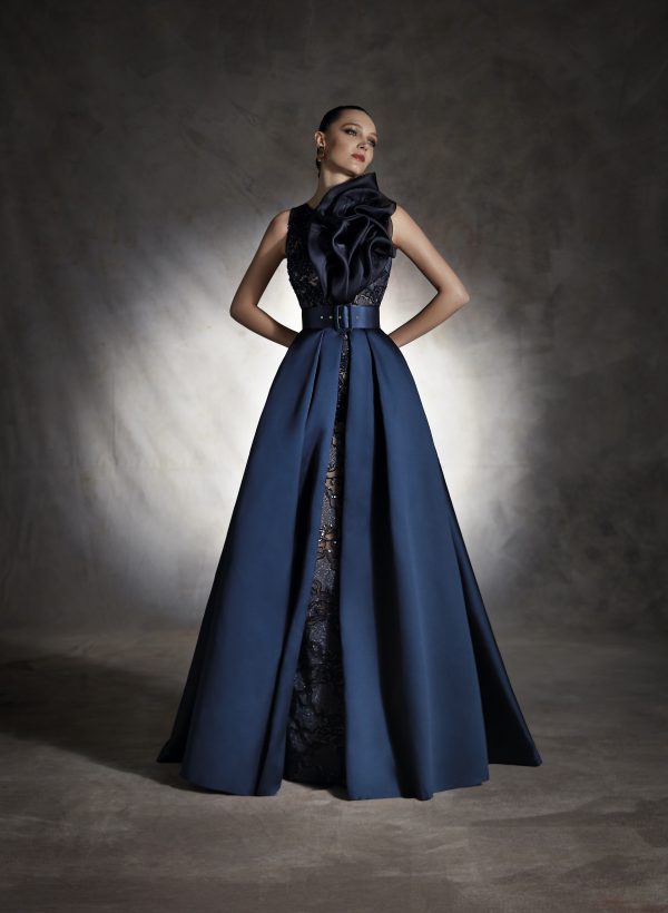 Abiti da cerimonia Higar Novias 2023, sartorialità e romanticismo