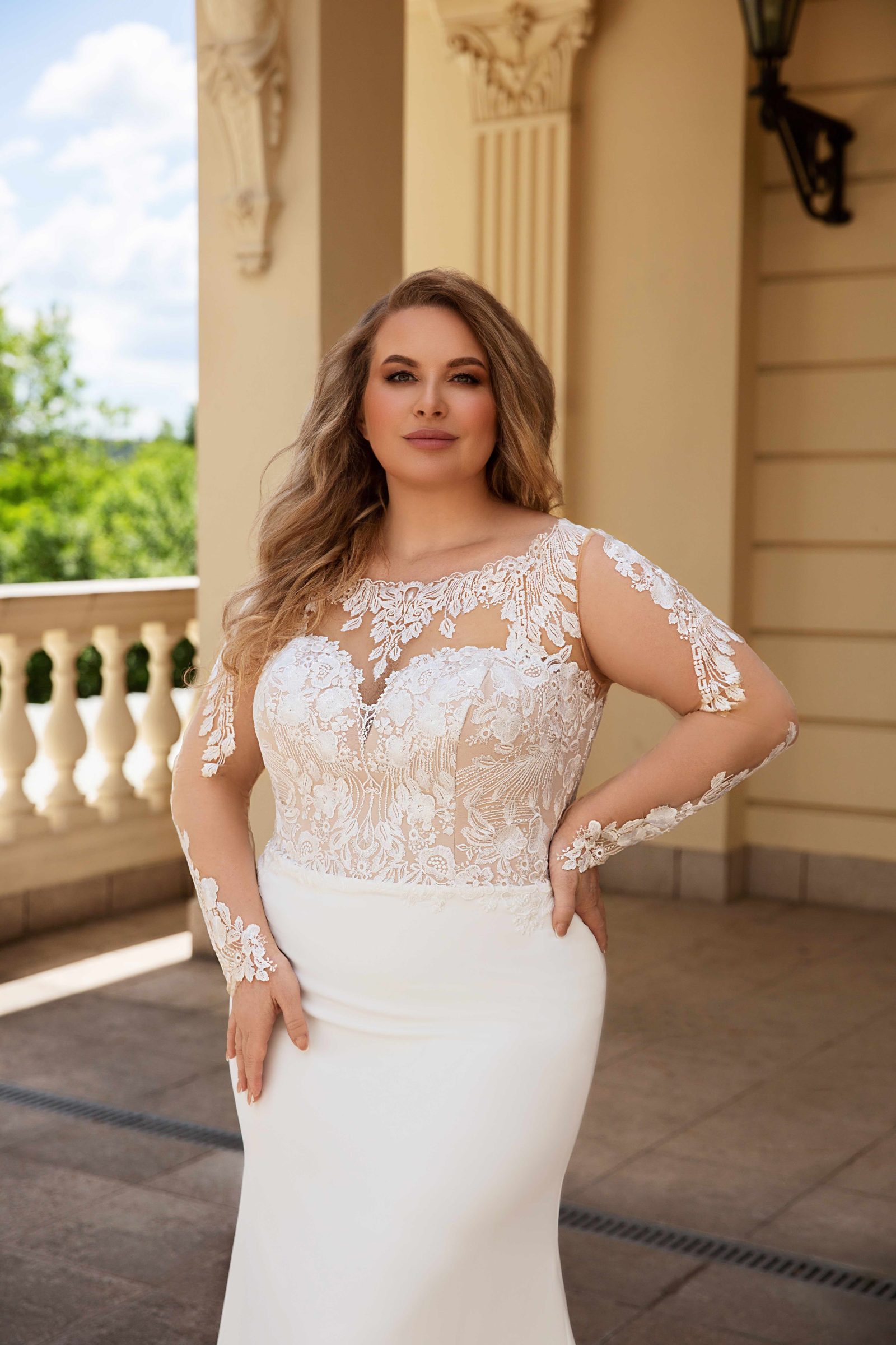 Abiti da sposa curvy 2023, femminilità senza taglia