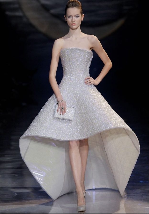 Compleanno Giorgio Armani, ecco i suoi abiti da sposa più iconici