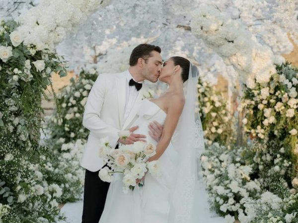 Ed Westwick e Amy Jackson sposi, dietro le quinte con la Wedding Planner