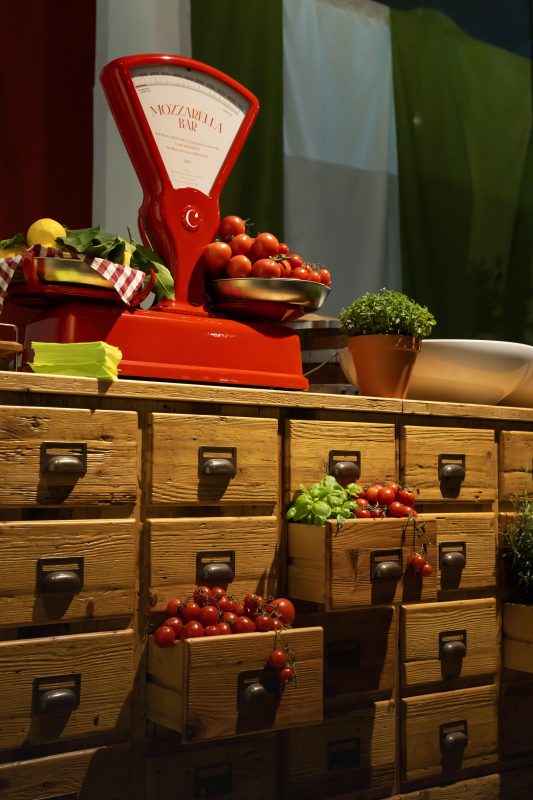 Caseus, il mozzarella bar tra tradizione e fusion che porta la Puglia nel mondo